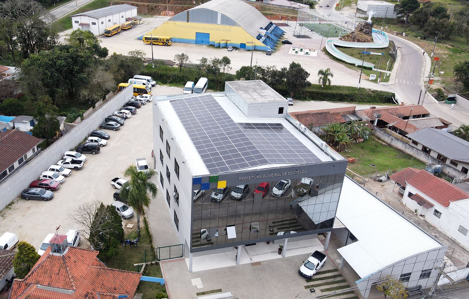 Prefeitura instala energia fotovoltaica nos prédios públicos de ...